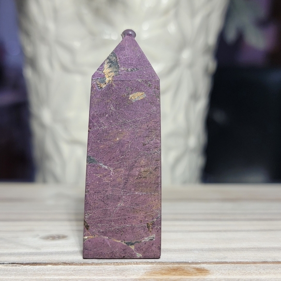 Other | Rare New 24 52g Purpurite Tower | Poshmark